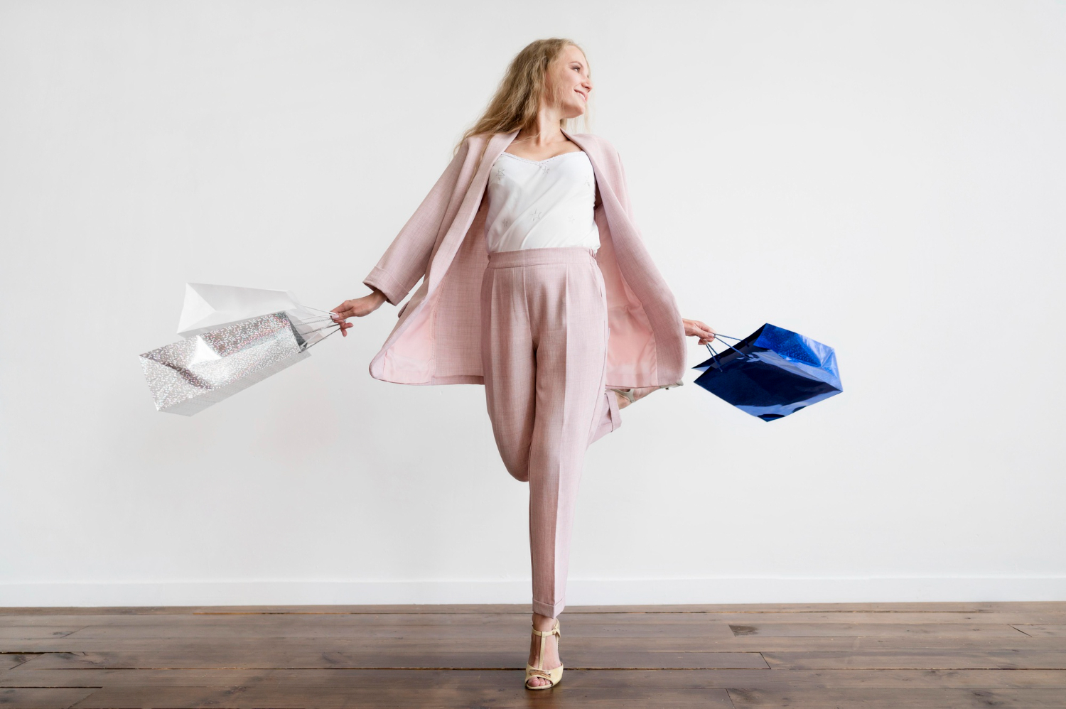 Fast Fashion vs. Cultural Authenticity: The Ethics of Mass-Producing ...